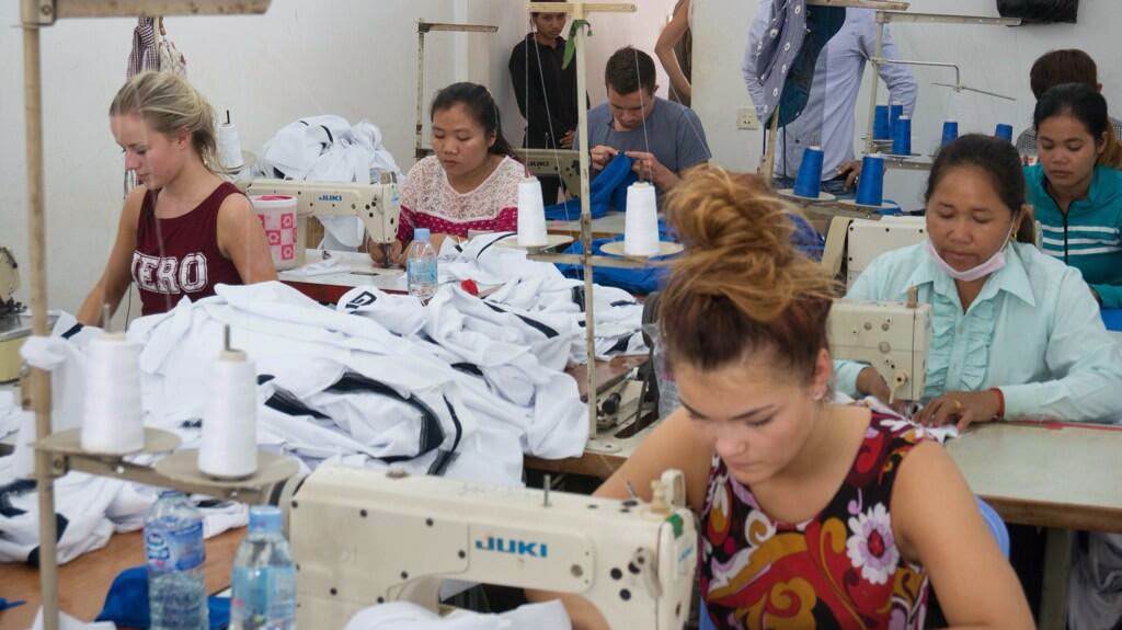 Sweatshop: Deadly Fashion - Films for the Earth