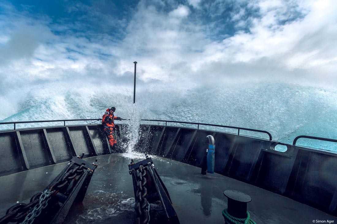 Chasing the Thunder (Ocean Warriors) - Films for the Earth